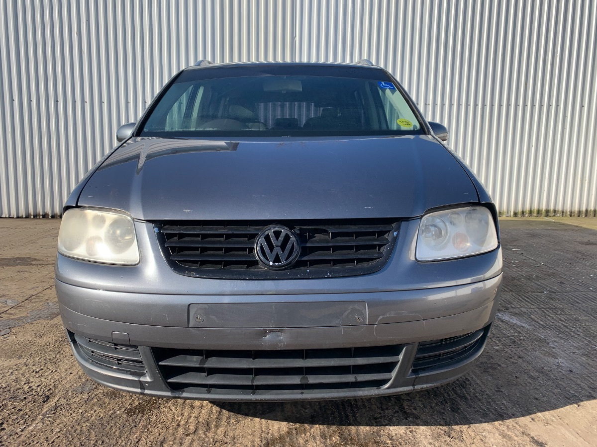VW TOURAN MK1 2003-2006 Front Bumper Crash Bar Reinforcer Bumper Not ...